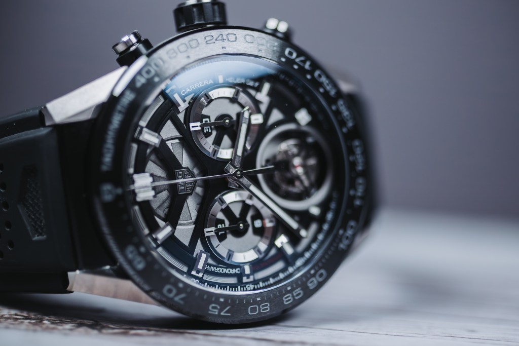 How To Choose A Luxury Watch That Works With Your Wardrobe